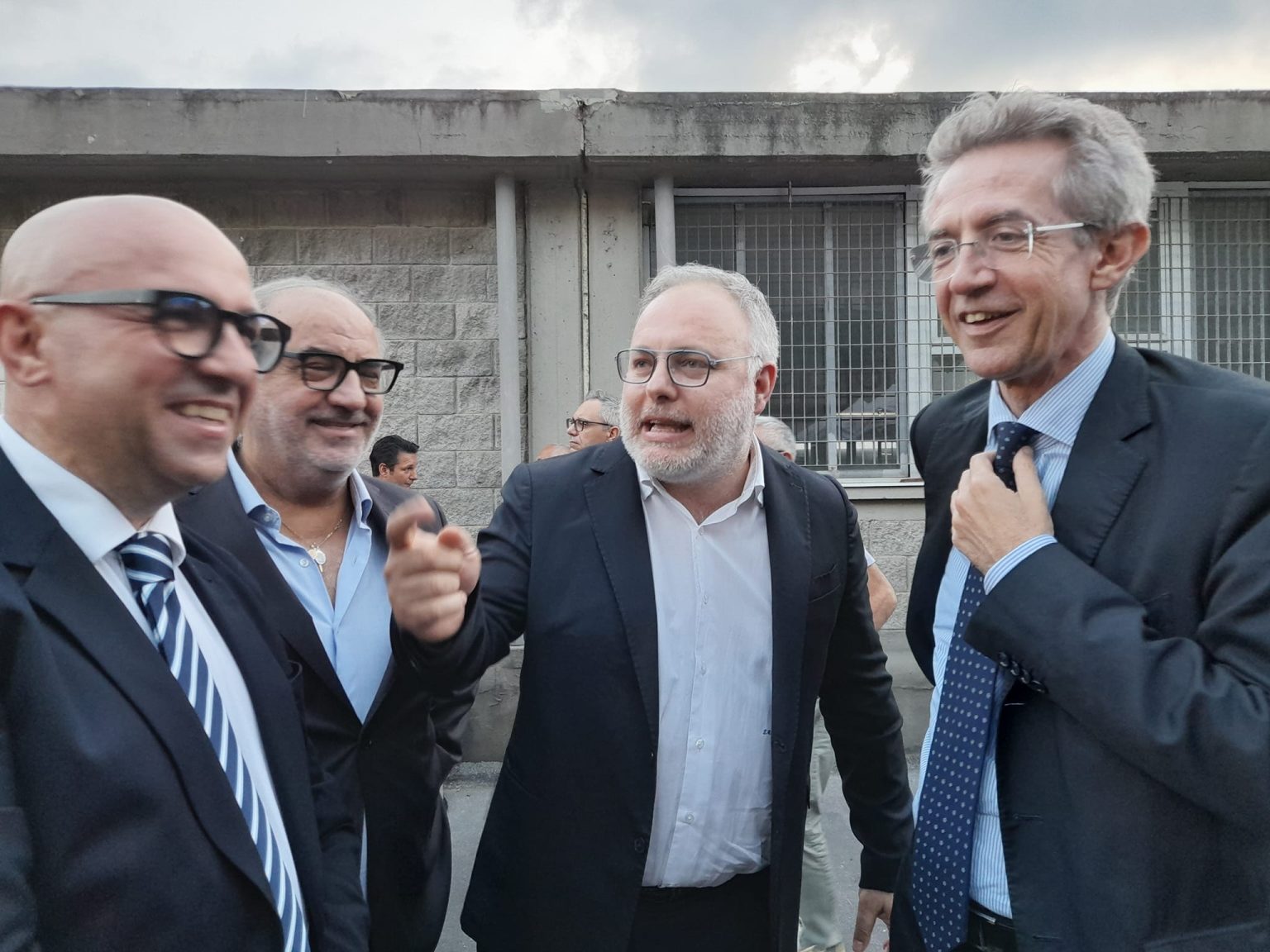 TERZO MANDATO E TRATTATIVE CON IL PD: IL SINDACO DI NAPOLI GAETANO ...